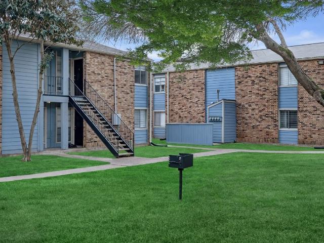Watermark at Baytown 2 Bedroom Apartment for Rent at 2700 Ward Rd, Baytown, TX 77520