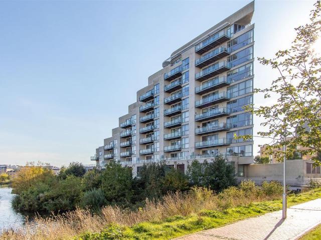 Watermark, Ferry Road CF11, 2 bed flat to rent, £1,200 pcm | PrimeLocation