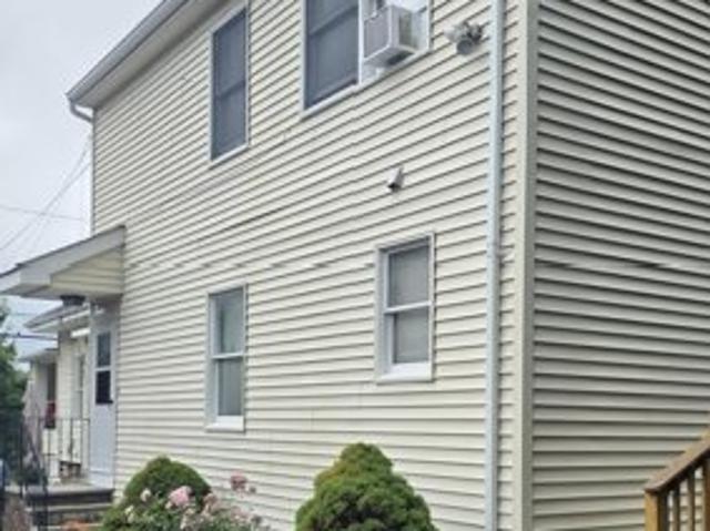Waterbury Ave, Stamford, Home For Sale