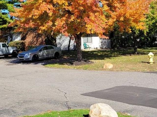 Waterbury Estates Studio Apartment for Rent at 110 Waterbury Ct, Westland, MI 48186 Westland