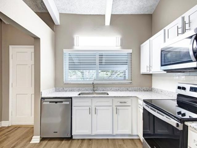 Waterchase Apartments Windjammer