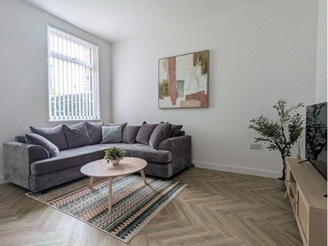 Waterdale Crescent, St Helens WA9, 3 bed shared accommodation to rent, £600 pcm | PrimeLocation