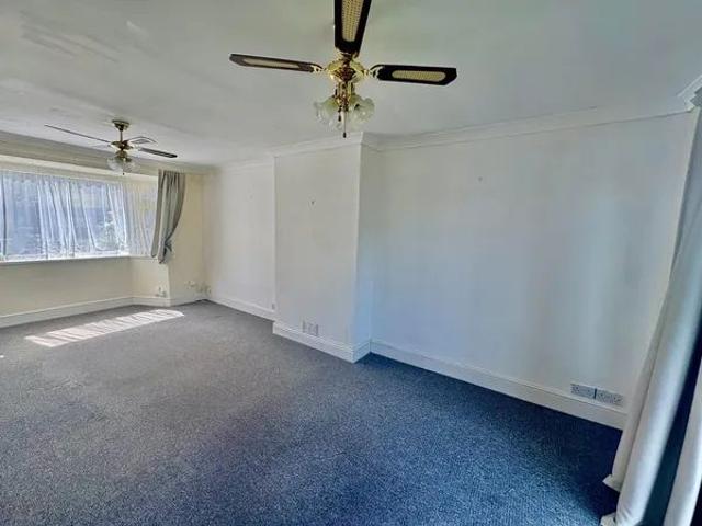 Waterdown Road, Clifton NG11, Property for rent