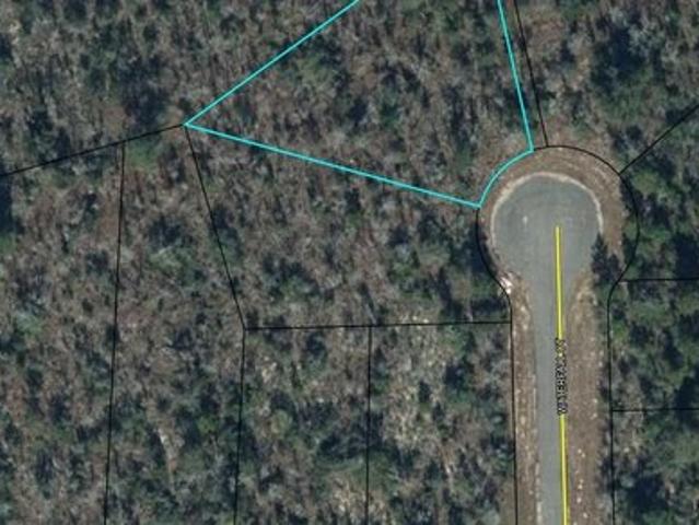 Waterfall Ct, Chipley, FL 32428