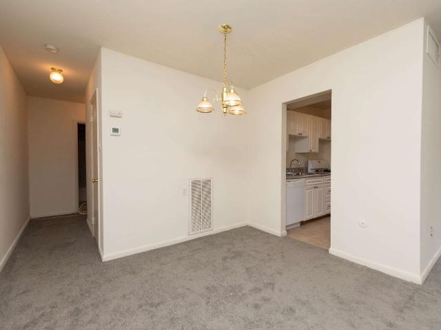 Waterford 1 Bedroom Apartment for Rent at 1925 Lawrence Rd, Havertown, PA 19083