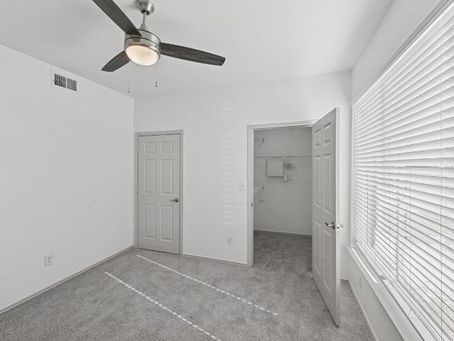 Waterford at Spencer Oaks 3 Bedroom Apartment for Rent at 2100 Spencer Rd, Denton, TX 76205