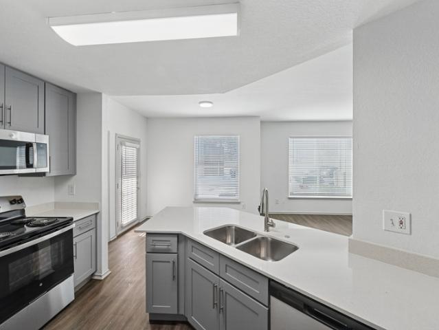 Waterford at Spencer Oaks 3 Bedroom Apartment for Rent at 2100 Spencer Rd, Denton, TX 76205