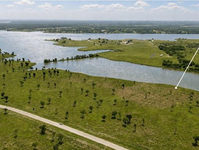 Waterfront Club Dr Lot 230, Corsicana, TX 75110