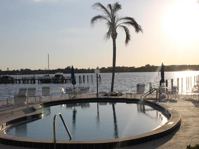 Waterfront Condo in Stuart