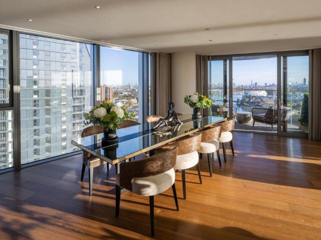 Waterfront Drive, London SW10 4 bed apartment to rent £18,500 pcm £4,269 pw