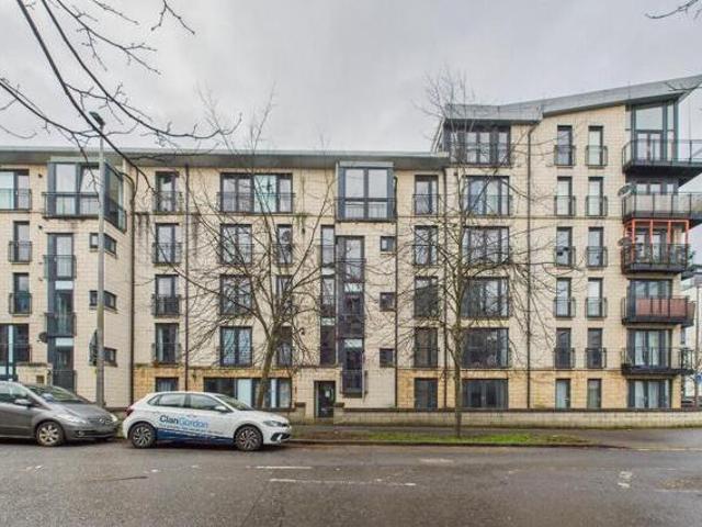 Waterfront Gait, Granton, 2 Bedroom Flat