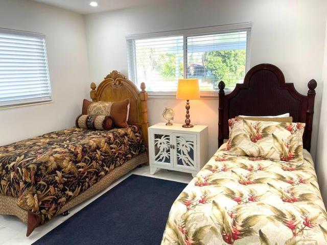 Waterfront Home minutes from Downtown Cape Coral