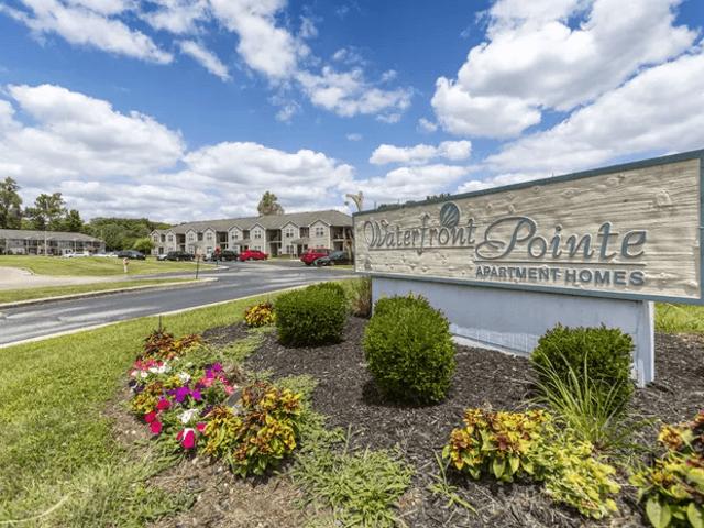 Waterfront Pointe 1 Bedroom Apartment for Rent at 3015 Rolling Dunes Dr, Indianapolis, IN 46214 Key Meadows