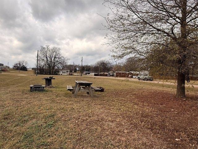 Waterfront Row, Quitman, TX 75783
