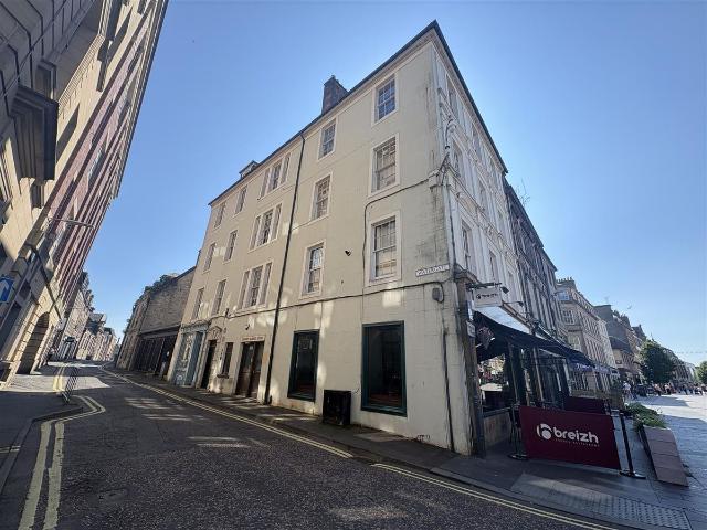 Watergate, Perth PH1, 2 bed flat to rent, £600 pcm | PrimeLocation