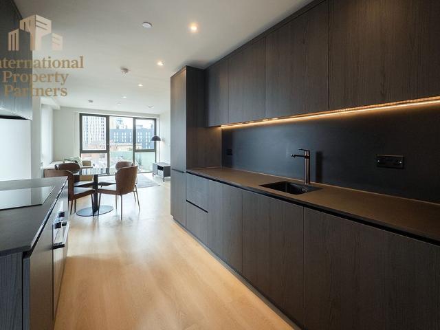 Waterhouse Gardens, Dutton Street, Manchester M3, 1 bed flat to rent, £1,500 pcm | PrimeLocation