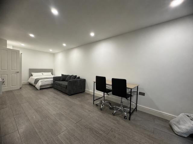 Waterhouse Street, Hemel Hempstead HP1, Studio to rent, £1,090 pcm | PrimeLocation