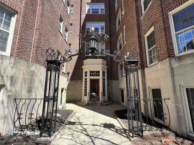 Waterhouse Trust 1 Bedroom Apartment for Rent at 3 Concord Ave, Cambridge, MA 02138 Neighborhood Nine