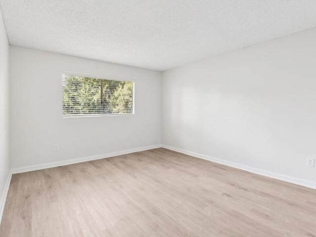 Waterleaf Apartments Homes 2 Bedroom Apartment for Rent at 333 N Emerald Dr, Vista, CA 92083 Vista