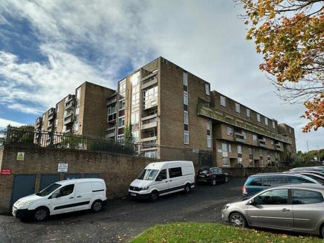 Waterloo Walk, Washington, 1 Bedroom Flat
