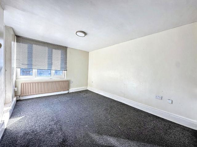 Waterloo Walk, Washington NE37, 2 bed flat to rent, £600 pcm | PrimeLocation