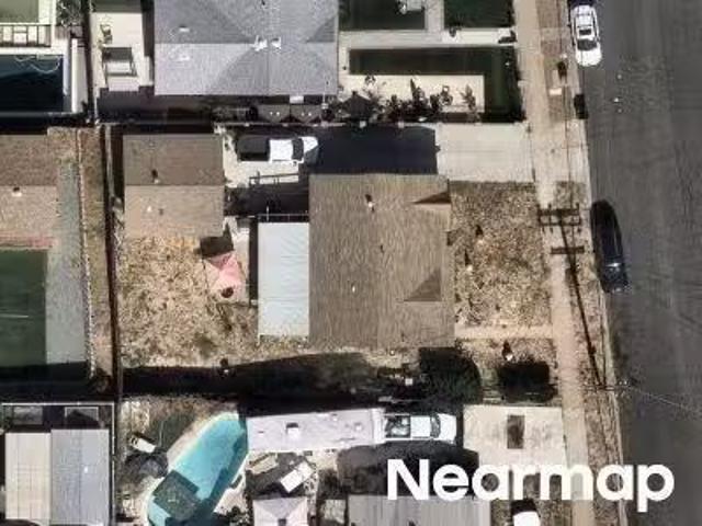 Waterloo Ave