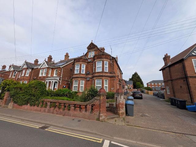 Waterloo Avenue, Mandor House IP16, 1 bed flat to rent, £750 pcm | PrimeLocation