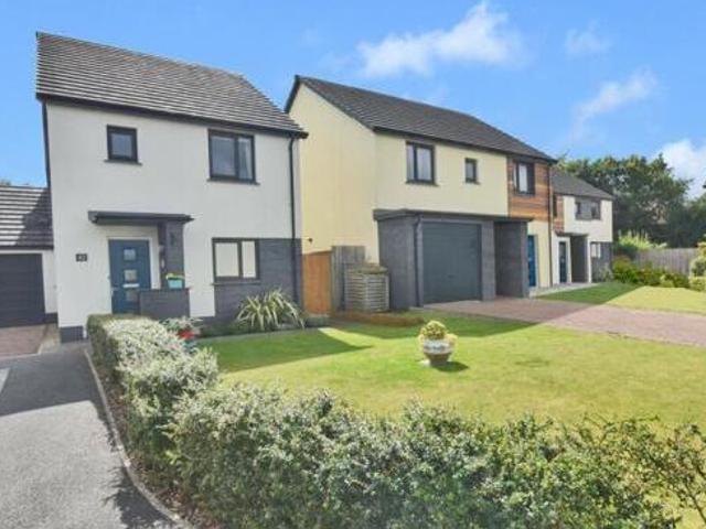 Waterloo Gardens, Torrington, 3 Bedroom Link