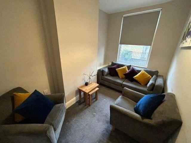 Waterloo Promenade, The Arboretum, Nottingham NG7, 3 bed shared accommodation to rent, £1,250 pcm | PrimeLocation