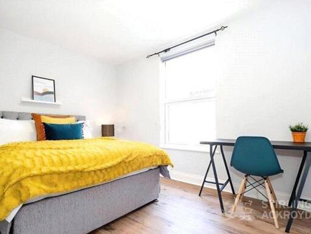 Waterloo Road, Aldershot, 1 Bedroom House