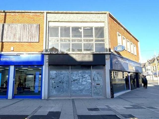 Waterloo Road, Blackpool, High Street Retail