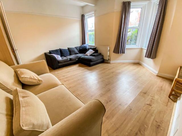 Waterloo Road, Bournemouth, BH9