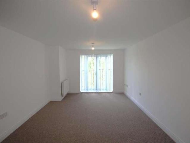 Waterloo Road, Cheethamhill, M8
