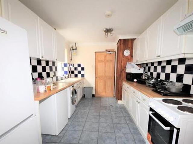 Waterloo Road, Winton, 5 Bedroom Detached