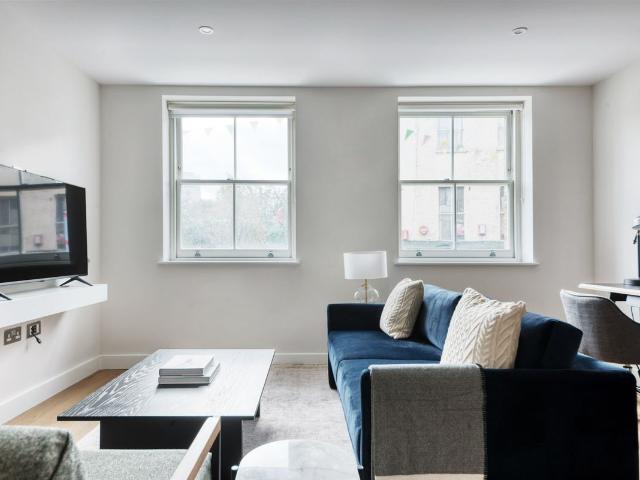 Waterloo SE1, 1 bed flat to rent, £3,100 pcm | PrimeLocation