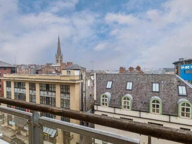 Waterloo Square, Newcastle Upon Tyne, 2 Bedroom Apartment