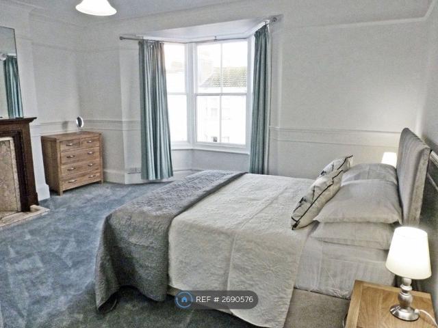 Waterloo Street, Hove BN3, Room to rent, £1,050 pcm | PrimeLocation