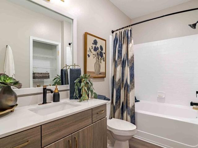 Waterstone at Big Creek Apartments 1 Bedroom Apartment for Rent at 50 Estuary Trl, Alpharetta, GA 30005