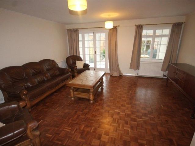 Waters Drive, Staines Upon Thames, Surrey,TW18