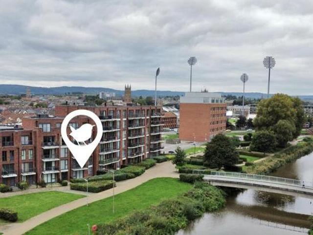 Waters Edge, Taunton, 2 Bedroom Flat