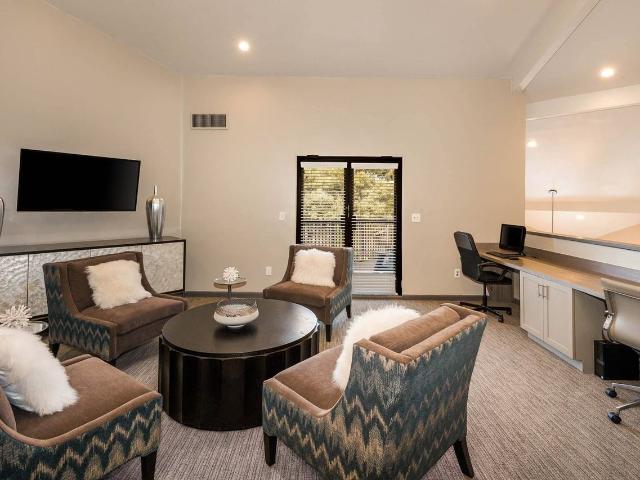 Water's Edge Apartments 2 Bedroom Apartment for Rent at 10901 Nw 40th St, Sunrise, FL 33351 Welleby