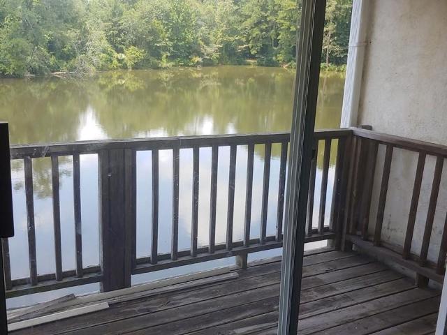 Waters Edge Apartments 2 Bedroom Apartment for Rent at 417 Barton Dr, Forest Park, GA 30297