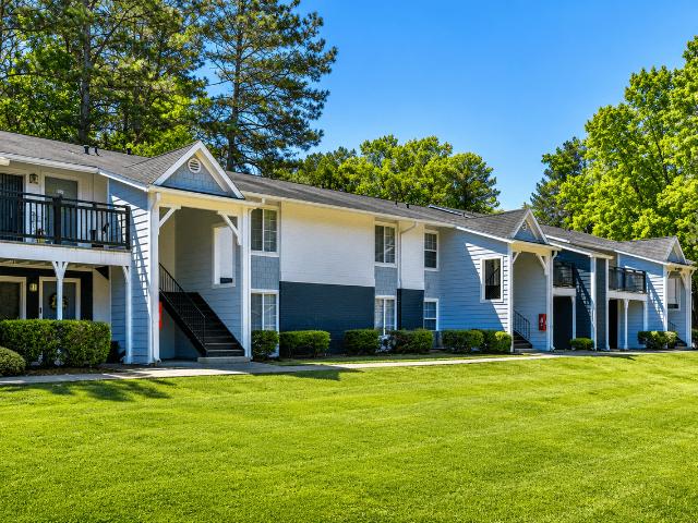 Waters Edge Apartments 2 Bedroom Apartment for Rent at 8601 Roberts Dr, Sandy Springs, GA 30350
