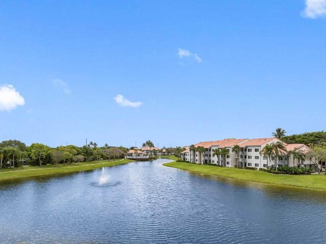 Waters Edge Delray 2 Bedroom Apartment for Rent at 500 N Congress Ave, Delray Beach, FL 33445