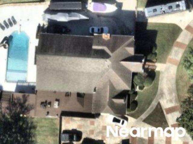 Waters Edge Dr