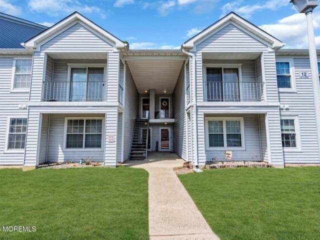 Waters Edge Dr, Toms River, Condo For Sale