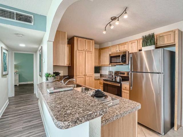 Waters Pointe 1 Bedroom Apartment for Rent at 1885 Shore Dr S, South Pasadena, FL 33707