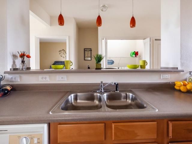Watersedge 1 Bedroom Apartment for Rent at 936 Waterview Way, Champaign, IL 61822