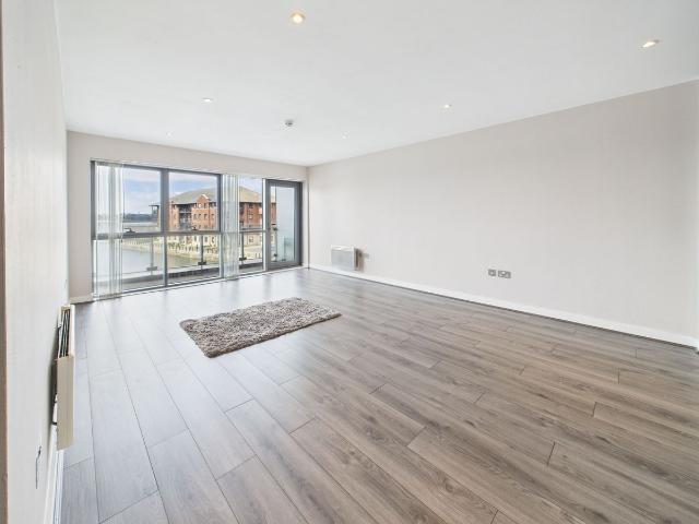 Waterside, 10 William Jessop Way L3, 2 bed flat to rent, £1,200 pcm | PrimeLocation