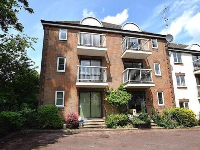 Waterside Court, Alton, 1 Bedroom Apartment